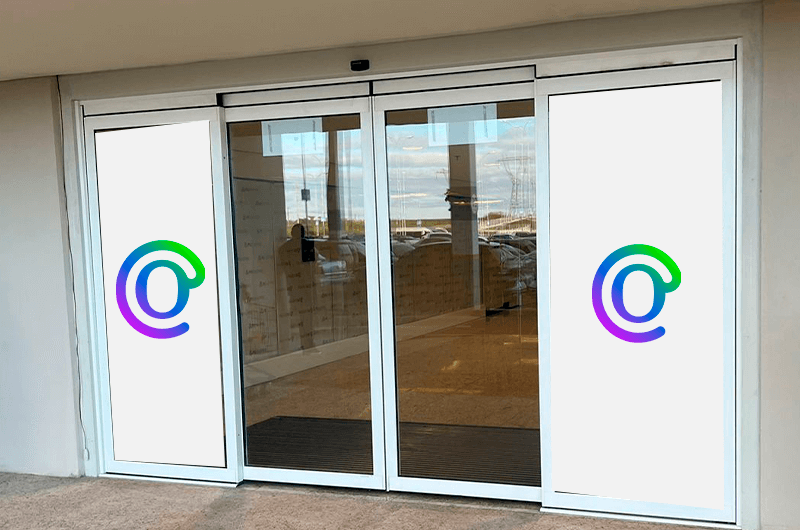 Porta de Acesso - Piso L0 - AlugueON